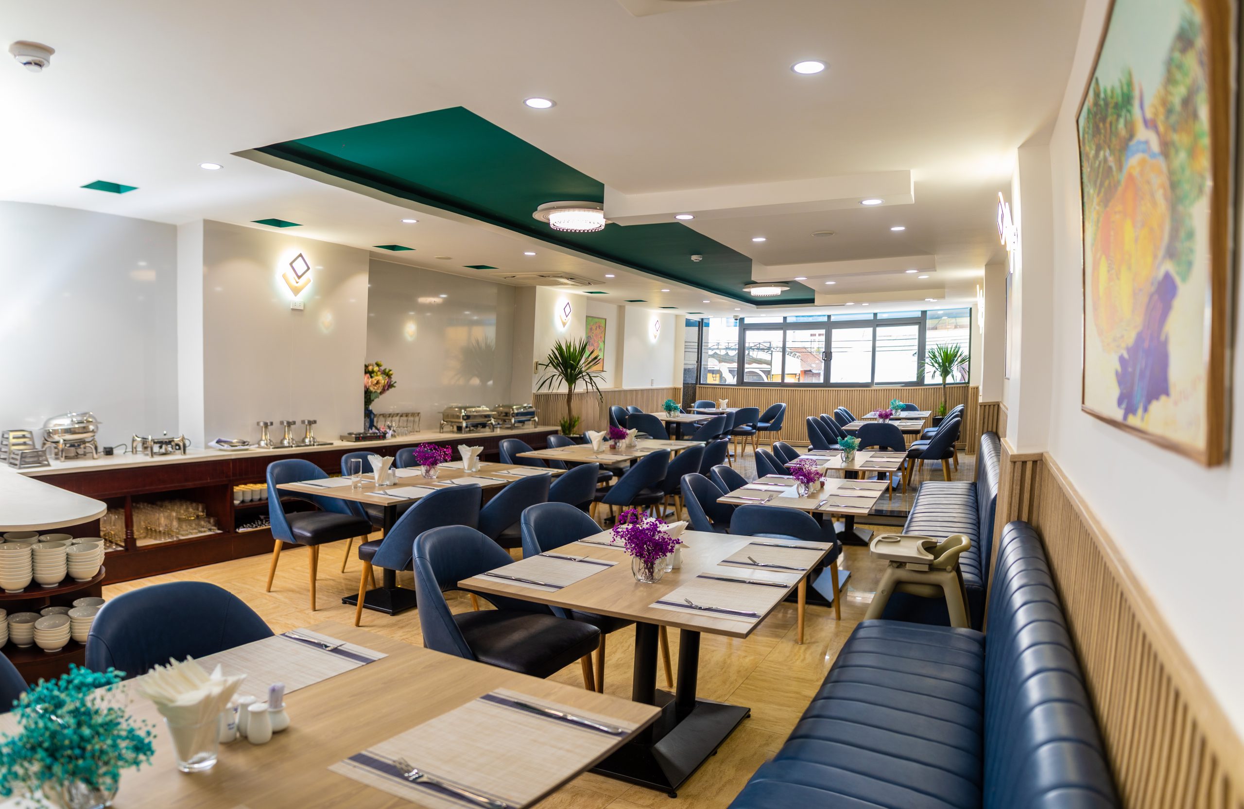 DINING - Moonlight Nha Trang Hotel